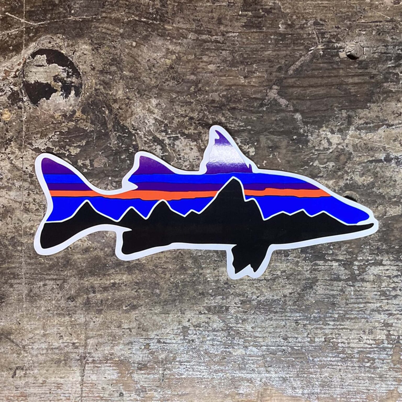 Patagonia Fitz Roy Snook Sticker - Dragonfly Anglers